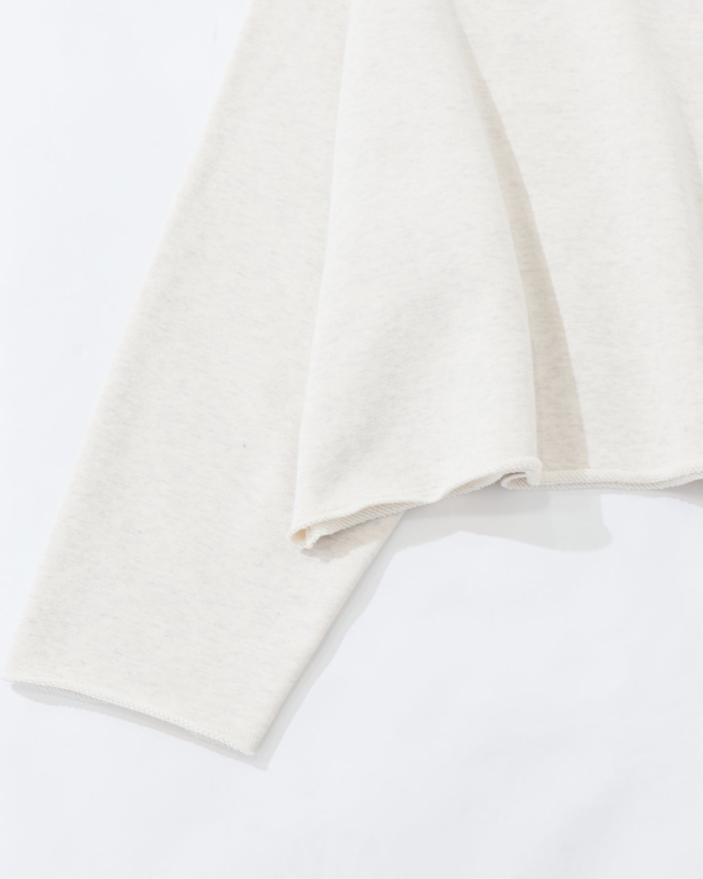 EXTRA FINE FLEECE CROPPED TOP – TIME AFTER TIME